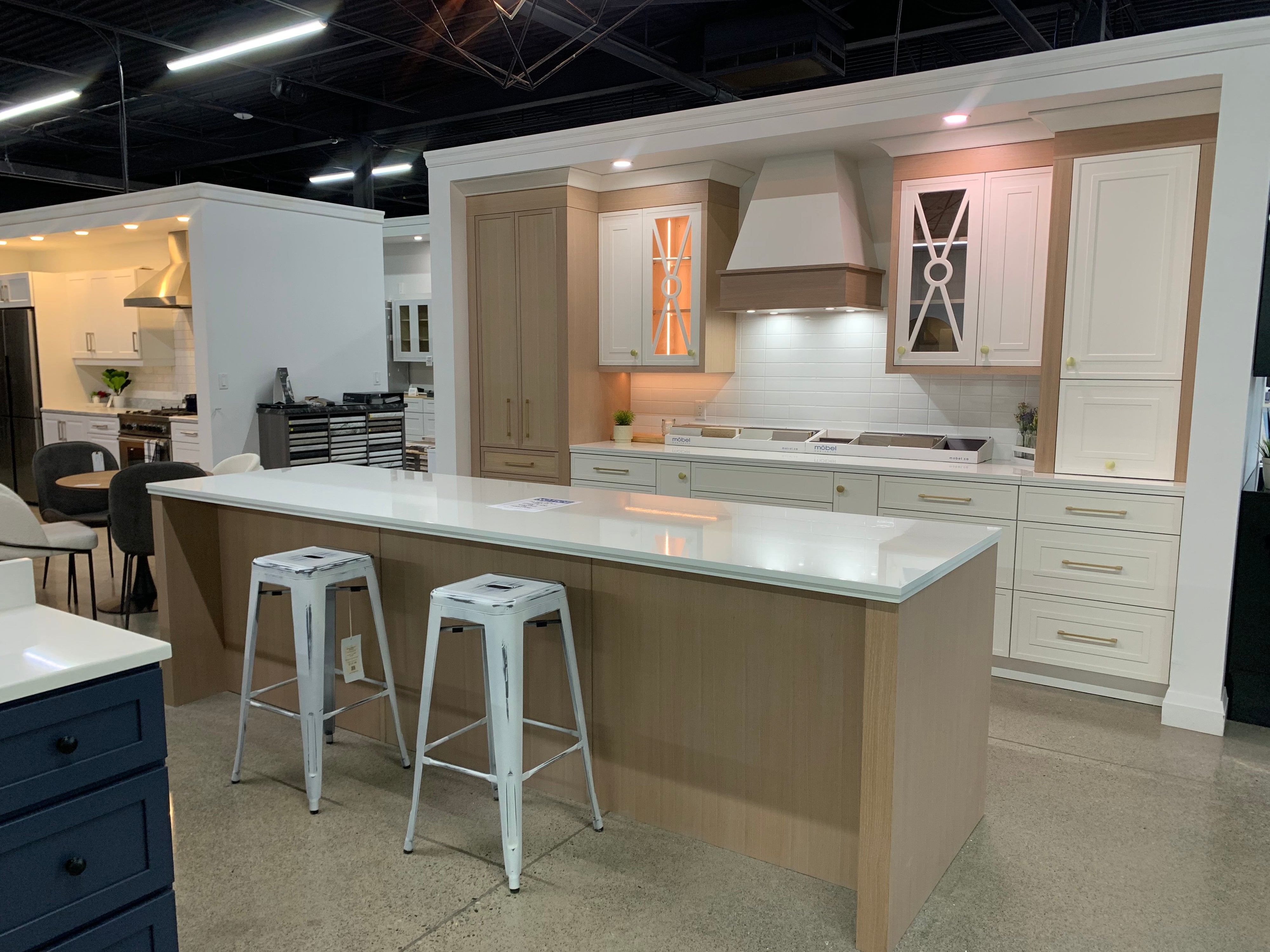 Great Kitchens & Appliances - Great Floors Brantford